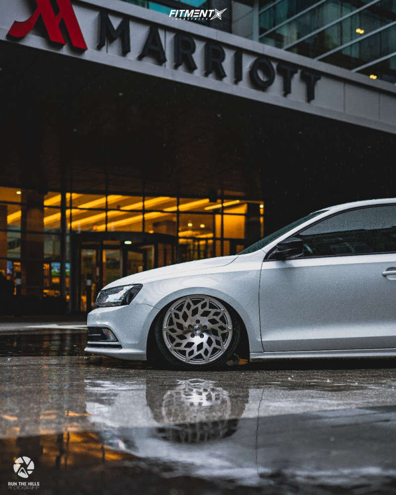 2016 Volkswagen Jetta Sport with 18x8.5 WatercooledIND Md1 and Achilles ...