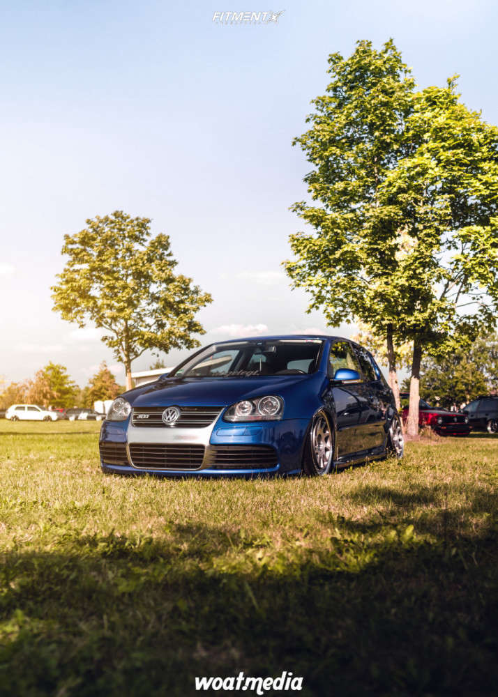 2007 Volkswagen R32 Base with 19x9 Rotiform OZT and Hankook 225x35 on ...
