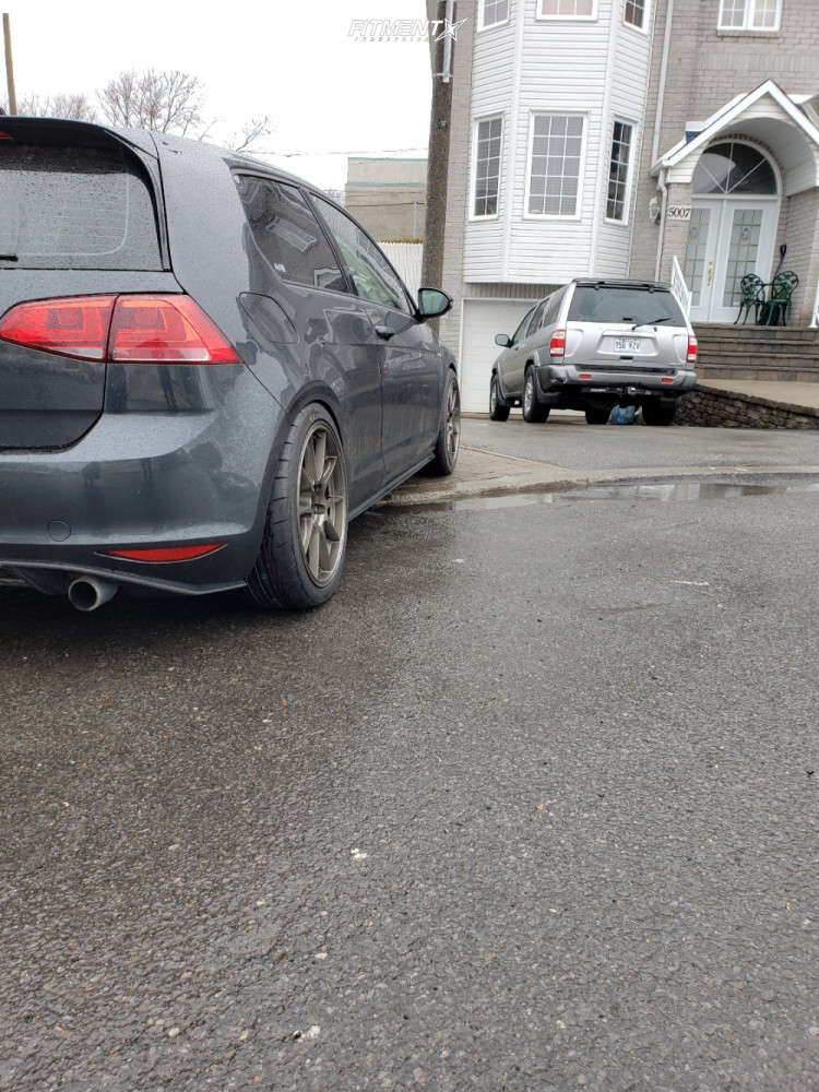 2017 Volkswagen GTI Base with 18x8 Fast Wheels FC08 and Firestone ...