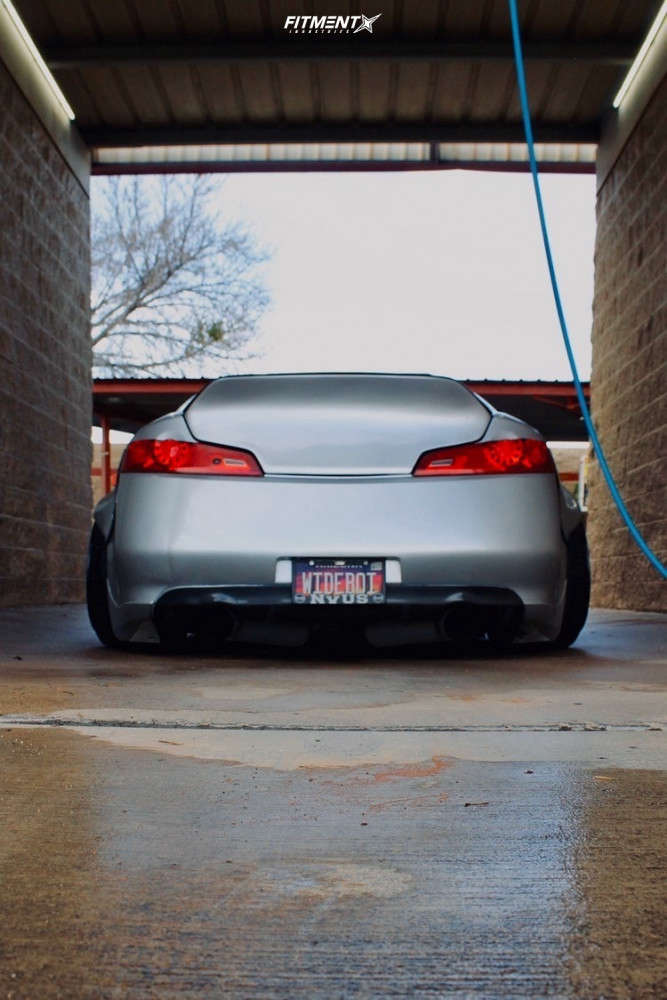 2006 INFINITI G35 2dr Coupe (3.5L 6cyl 6M) with 19x12.5 GMR VS-S5 and ...