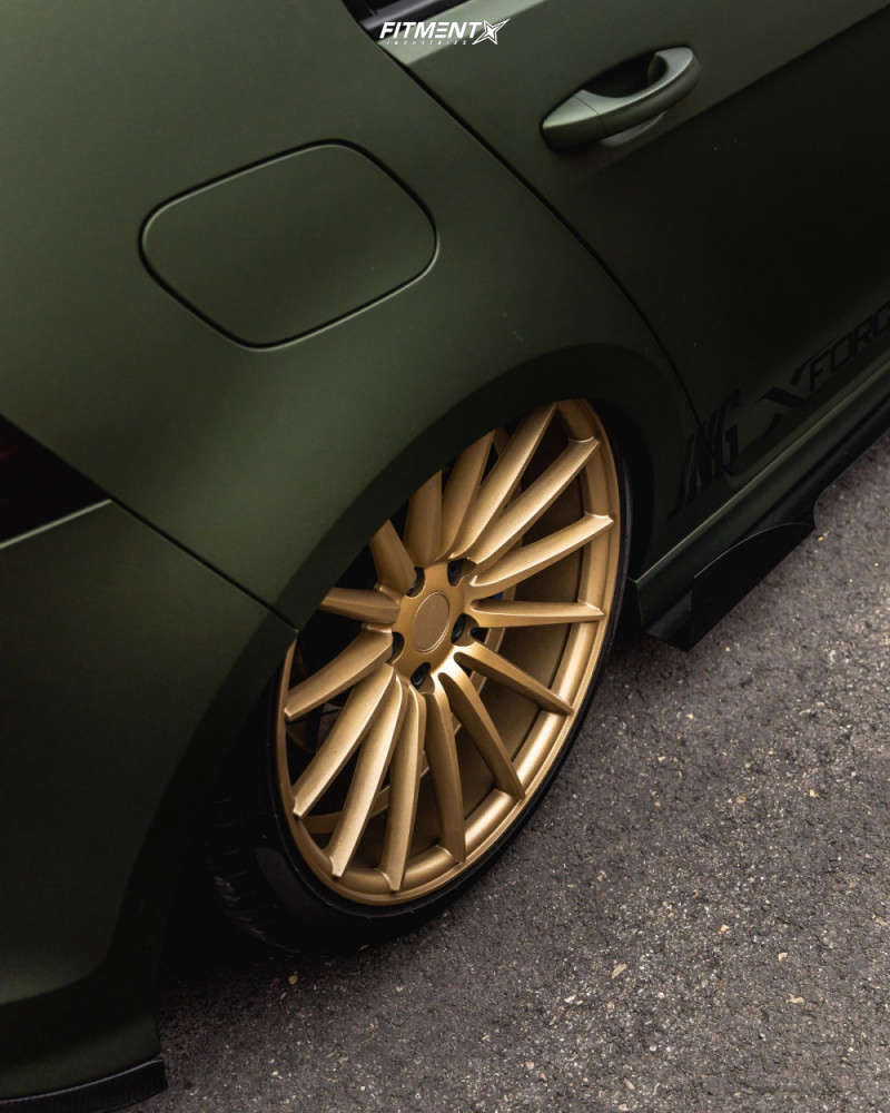 2017 Volkswagen Golf R Base with 19x8.5 Alzor 084 and Pirelli 235x35 on ...