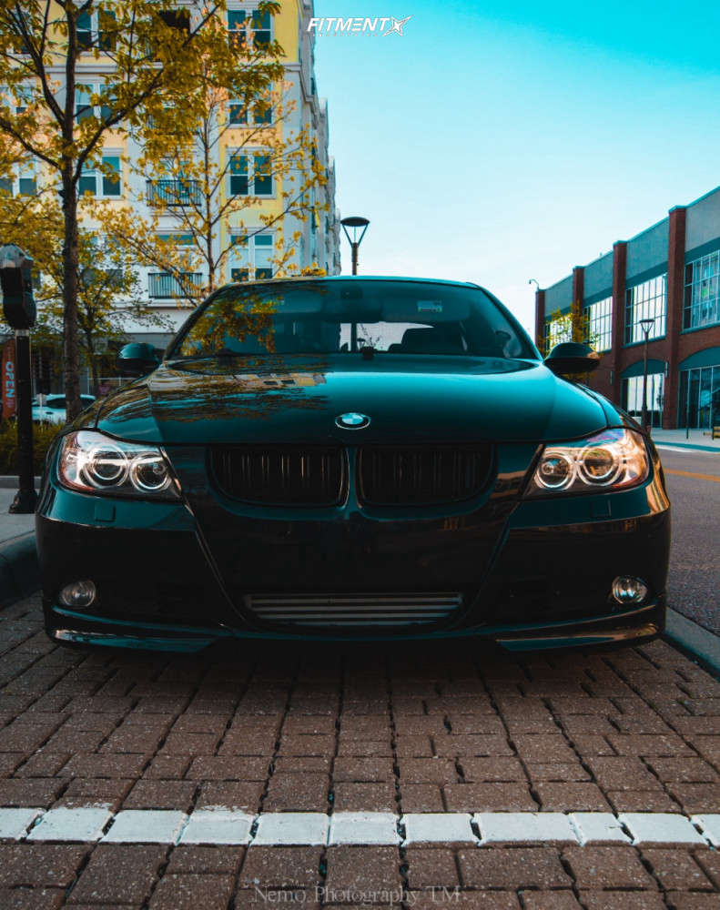2008 BMW 335xi Base with 19x8.5 Niche Misano and Hankook 235x35 on ...