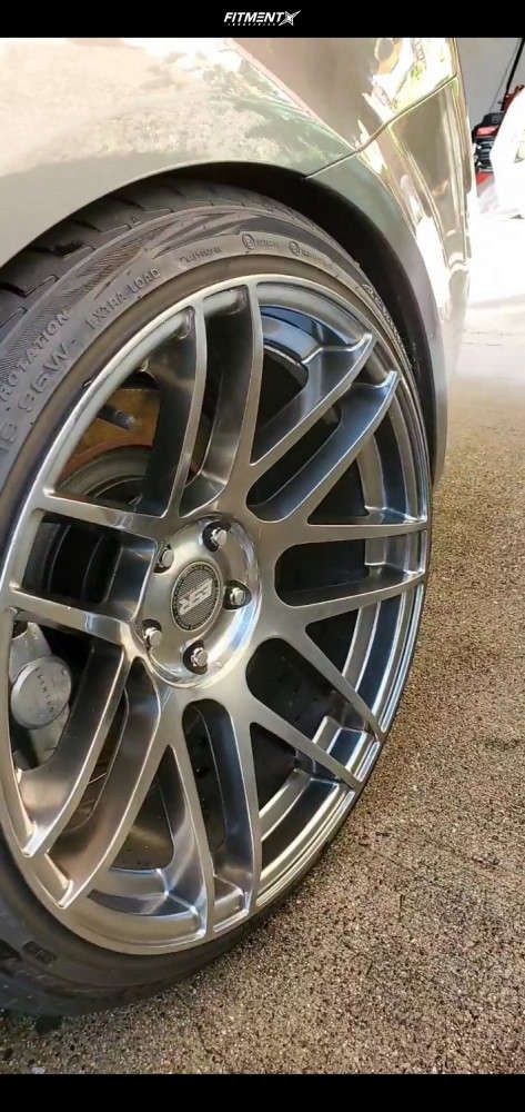 2010 INFINITI G37 Sport with 19x9.5 ESR Rf1 and Achilles 245x40 on ...