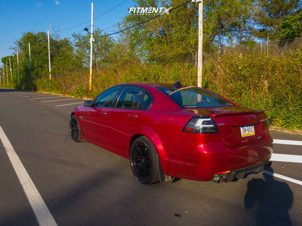 2009 Pontiac G8 GT with 19x8.5 Advanti Racing Bello and Yokohama 245x40 ...
