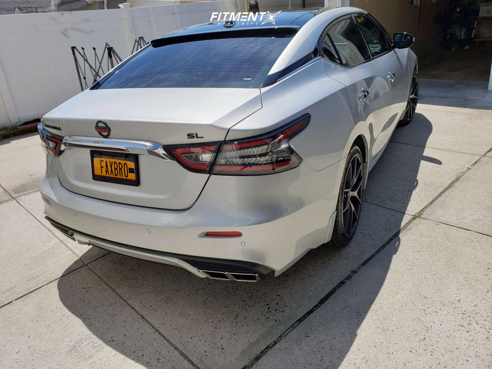 2020 Nissan Maxima SL with 19x8.5 Advanti Racing Vigoroso and Nankang ...