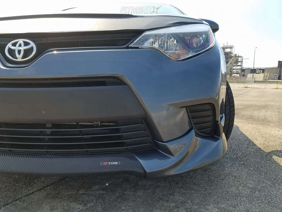 2015 Toyota Corolla L with 18x9 STR 903 and Ohtsu 225x40 on Air ...
