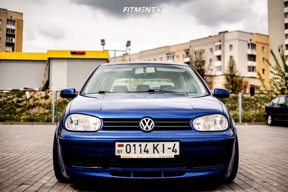 2000 Volkswagen Golf GLS with 18x8.5 AEZ Simas X and Nankang 215x40 on ...