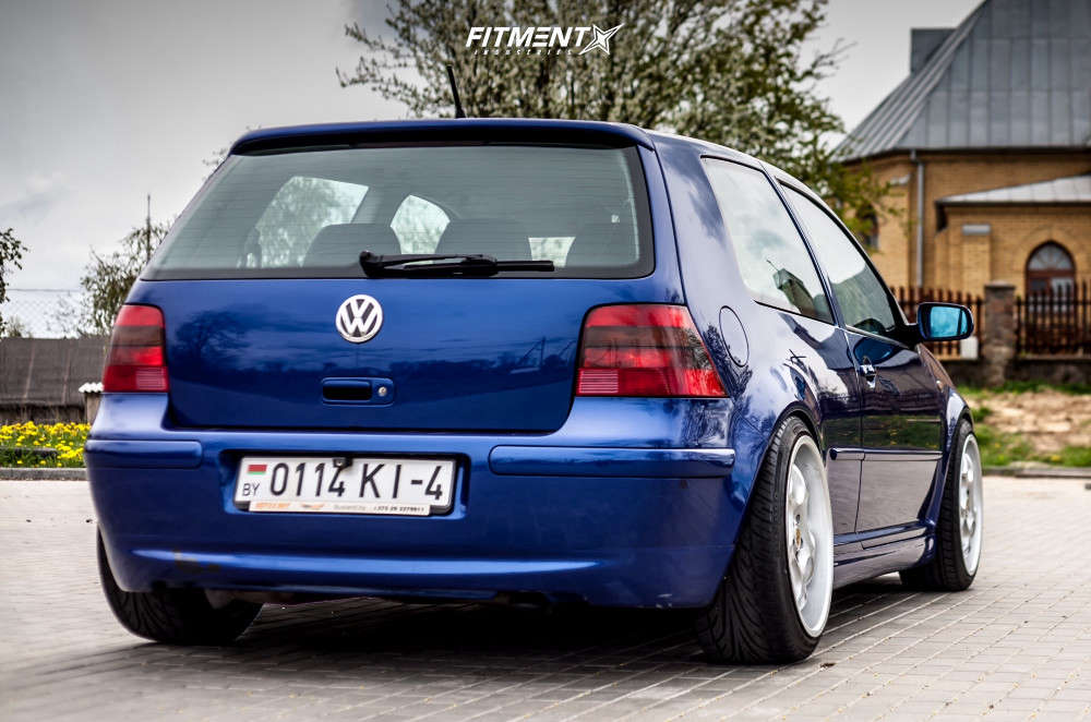 2000 Volkswagen Golf GLS with 18x8.5 AEZ Simas X and Nankang 215x40 on ...