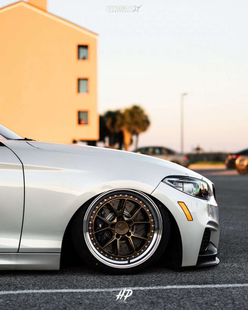 2016 BMW M235i Base with 18x8.5 Aodhan Ds08 and Federal 225x35 on Air ...