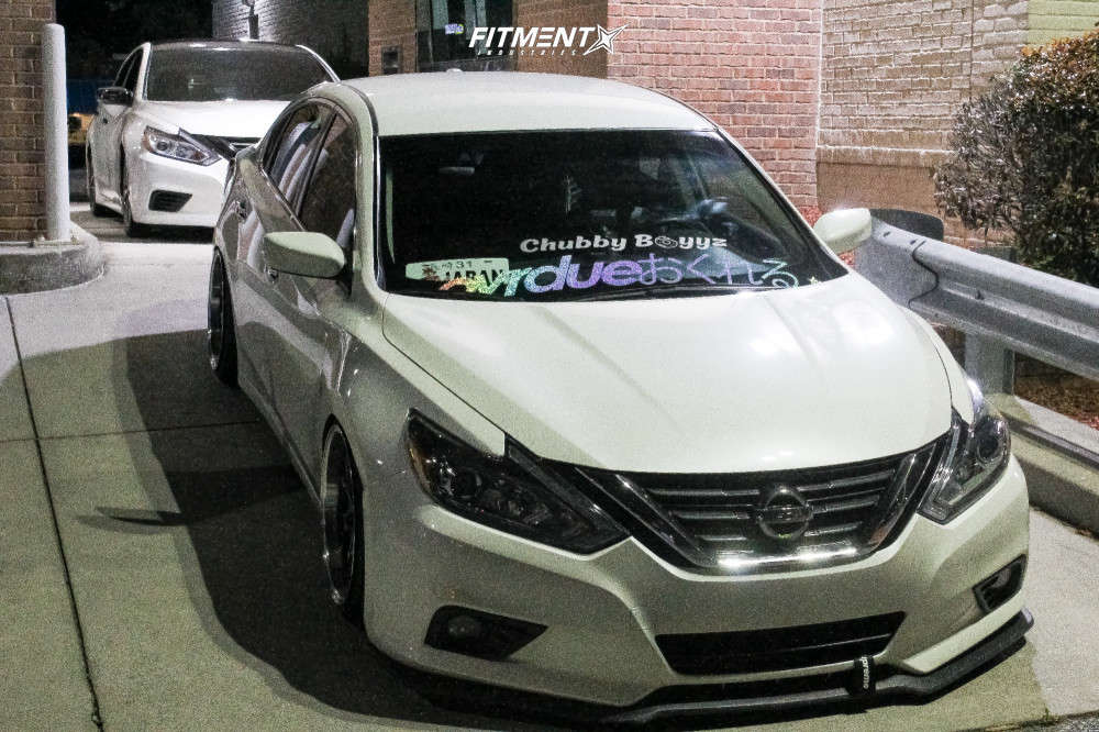 2018 Nissan Altima SR with 18x9.5 ESR Cs11 and Federal 235x35 on Air ...