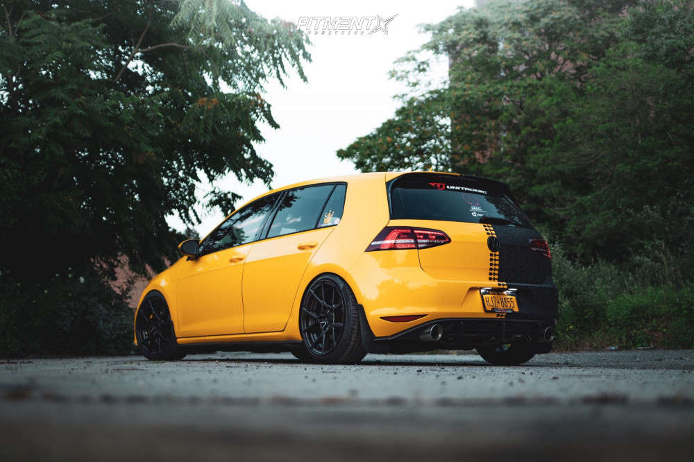 2017 Volkswagen GTI SE with 18x8.5 Rotiform Kps and Pirelli 235x35 on ...