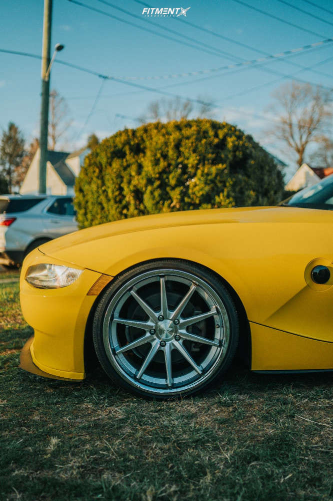 2006 BMW Z4 Roadster 3.0si with 20x9.5 Ferrada FR4 and Tri-Ace 245x30 ...