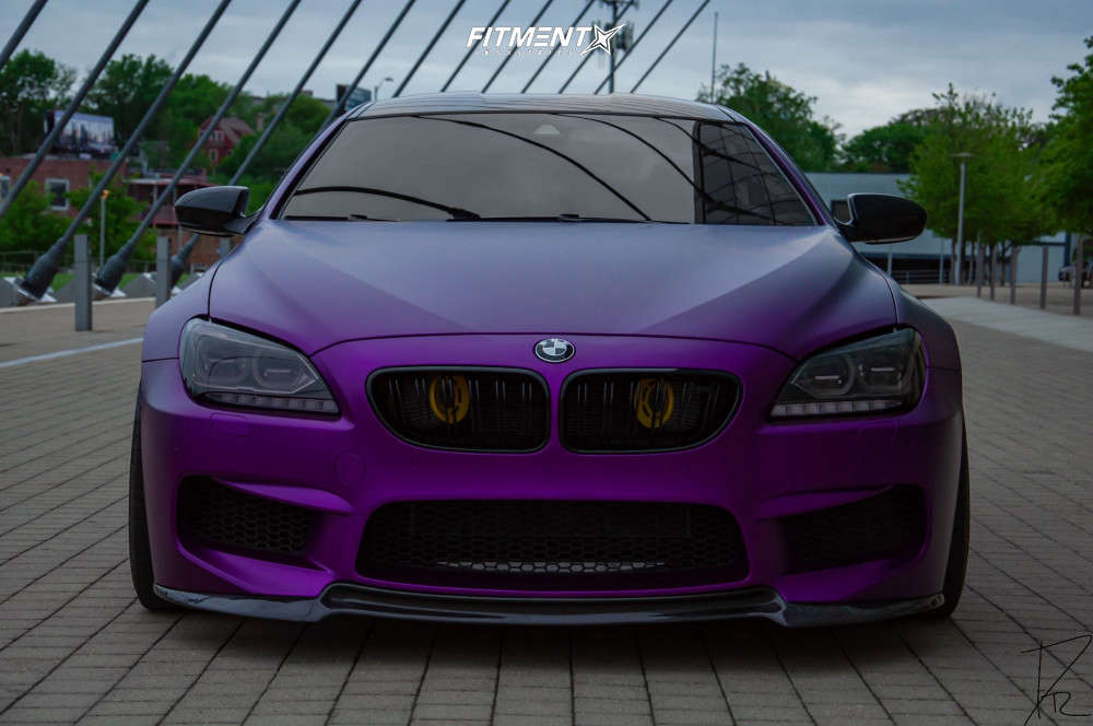 2015 BMW M6 Gran Coupe Base with 21x9.5 ADV.1 ADV05 and Michelin 275x30 ...