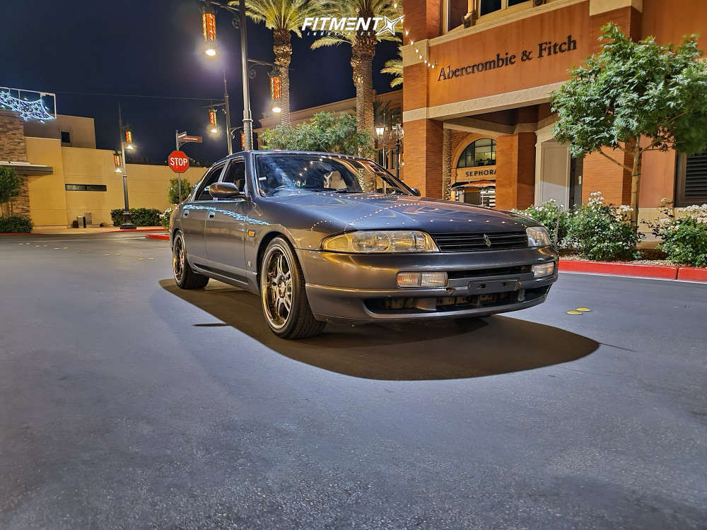 1994 Nissan Skyline GTS25 with 18x8.5 Sparco Ds2 and Continental 235x40 ...
