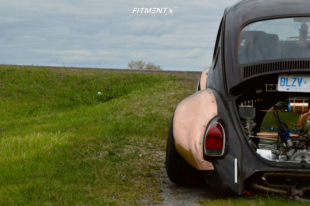 1972 Volkswagen Beetle Base with 15x10 Diamond Racing Sc Series and ...