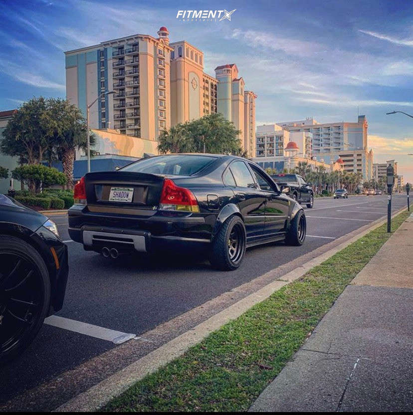 2004 Volvo S60 T5 with 17x10 Black Rock 942 Type D and Federal 255x40 ...