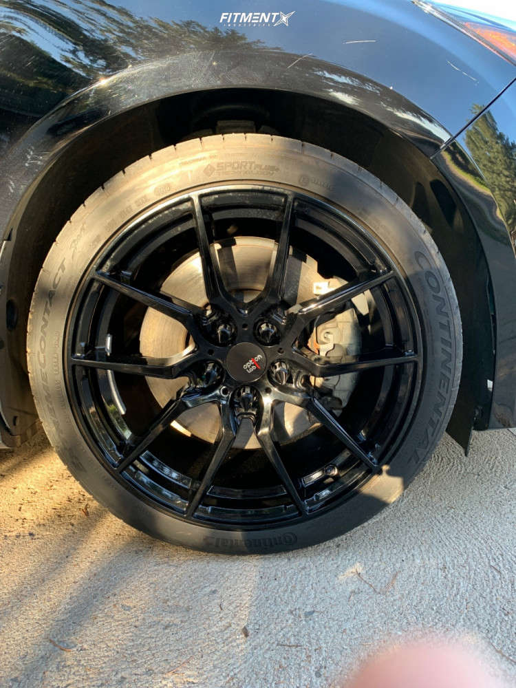 2017 Ford Focus ST with 18x8.5 Option Lab R716 and Continental 255x35 ...