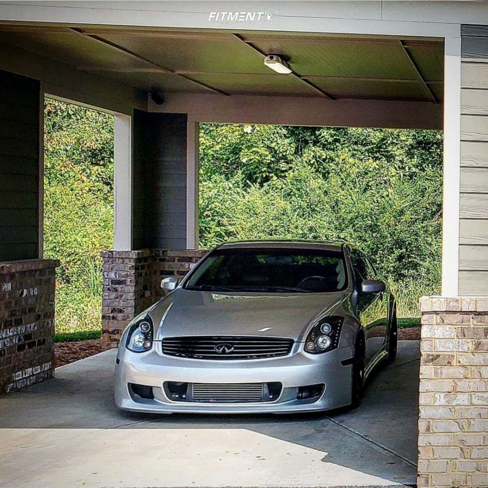 2003 Infiniti G35 Base with 18x9.5 Forgestar F14 and Bridgestone 245x45 ...