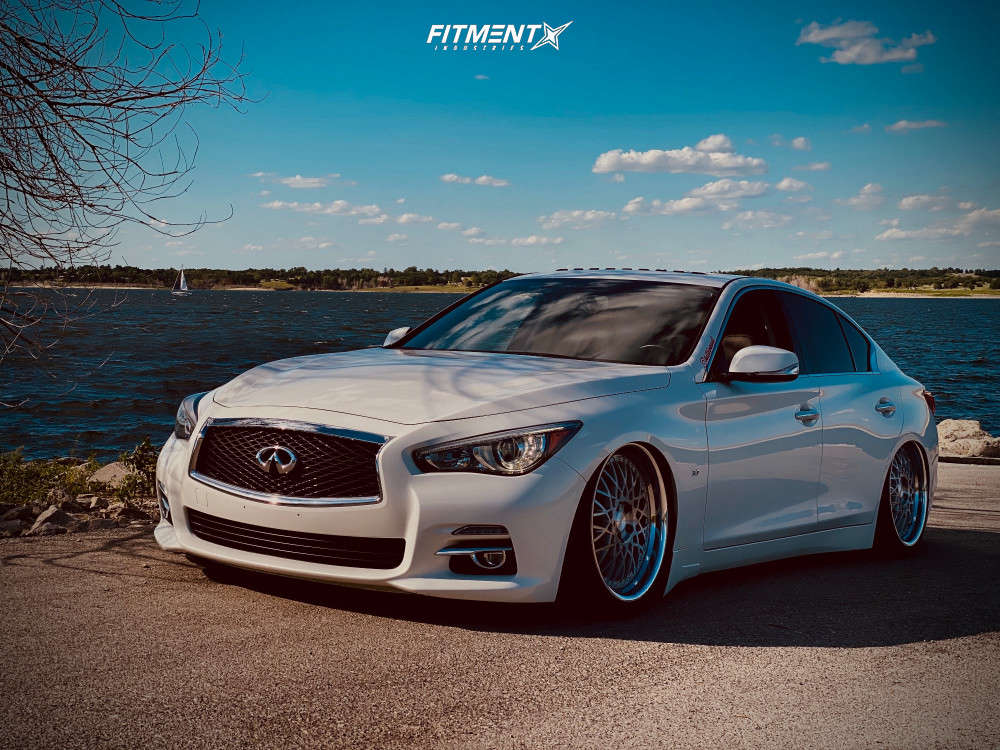 2015 INFINITI Q50 Premium with 20x8.5 Rennen Csl-5 and Lionhart 245x35 ...