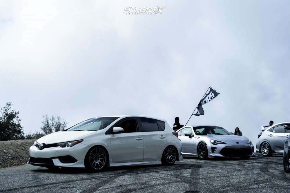 2018 Toyota Corolla IM Base with 18x9.5 ESR Sr08 and Federal 225x40 on Coilovers | 1115240 ...