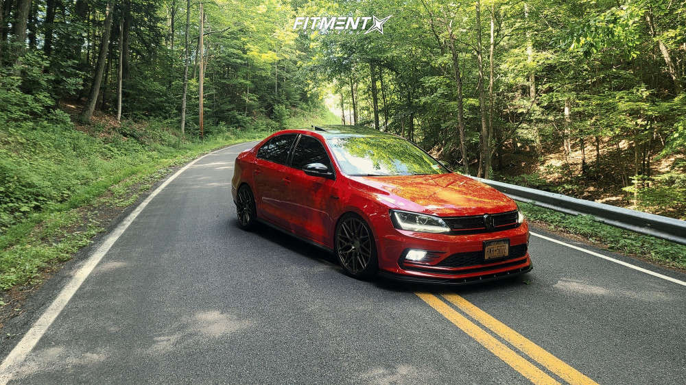 2017 Volkswagen Jetta GLI with 18x8.5 F1R F103 and Firestone 225x40 on ...