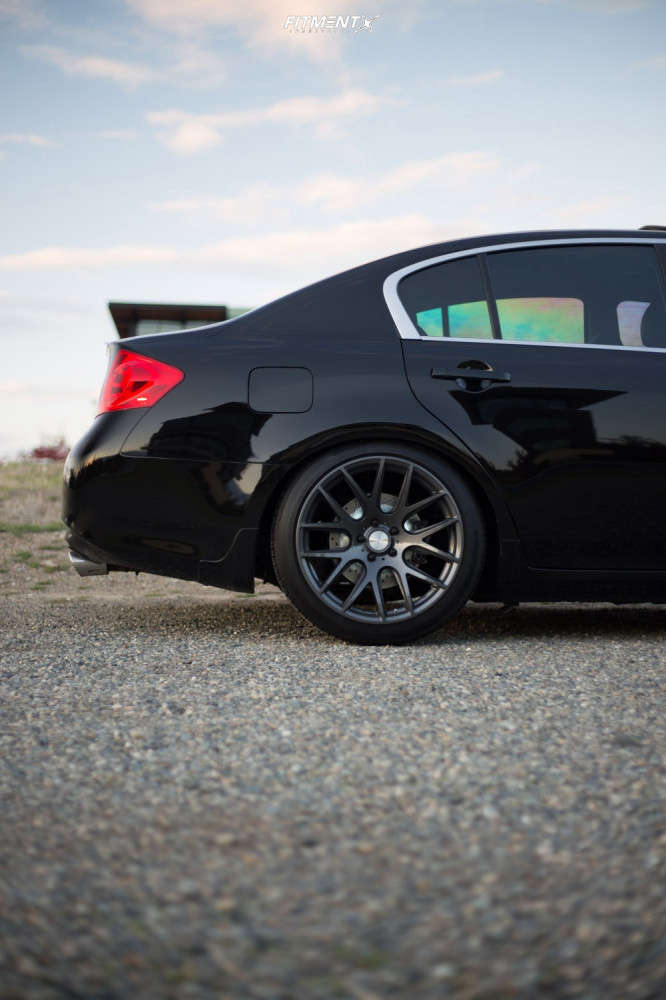 2010 INFINITI G37 X with 19x9.5 ESR SR12 and Barum 245x40 on Coilovers ...