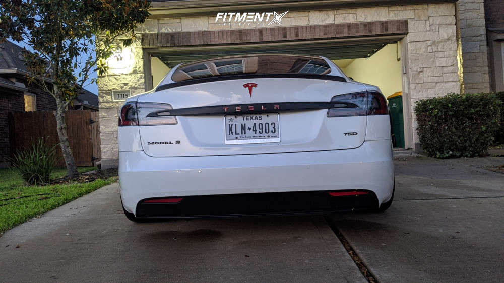 2017 Tesla S 75D with 20x10 Rohana Rfx11 and Nankang 255x35 on Stock ...