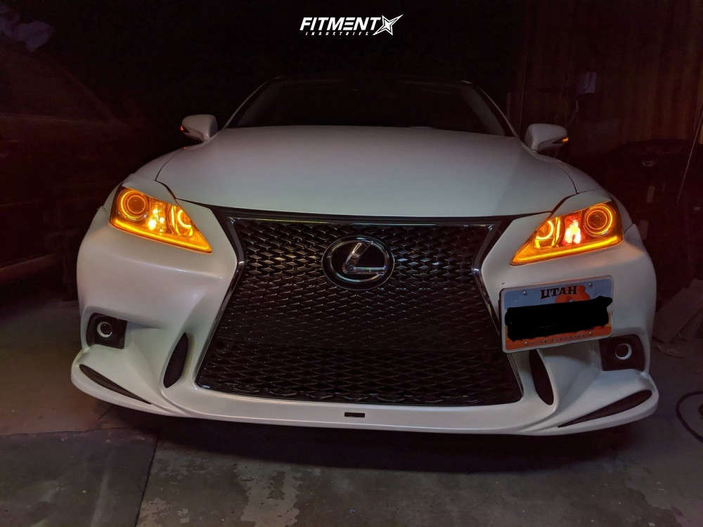 2009 Lexus IS350 Base with 18x8 JNC JNC005 and Yokohama 225x40 on Coilovers | 1120710 | Fitment ...