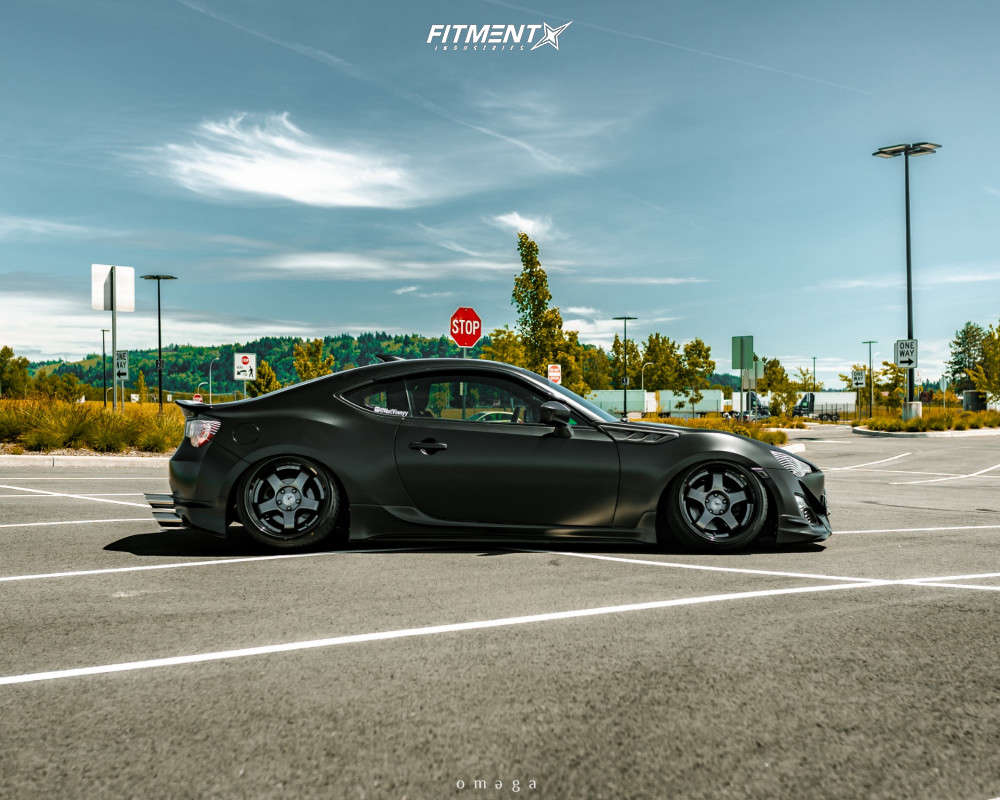 2013 Scion FR-S Base with 18x9.5 SSR Sp1 and Achilles 215x35 on Air ...