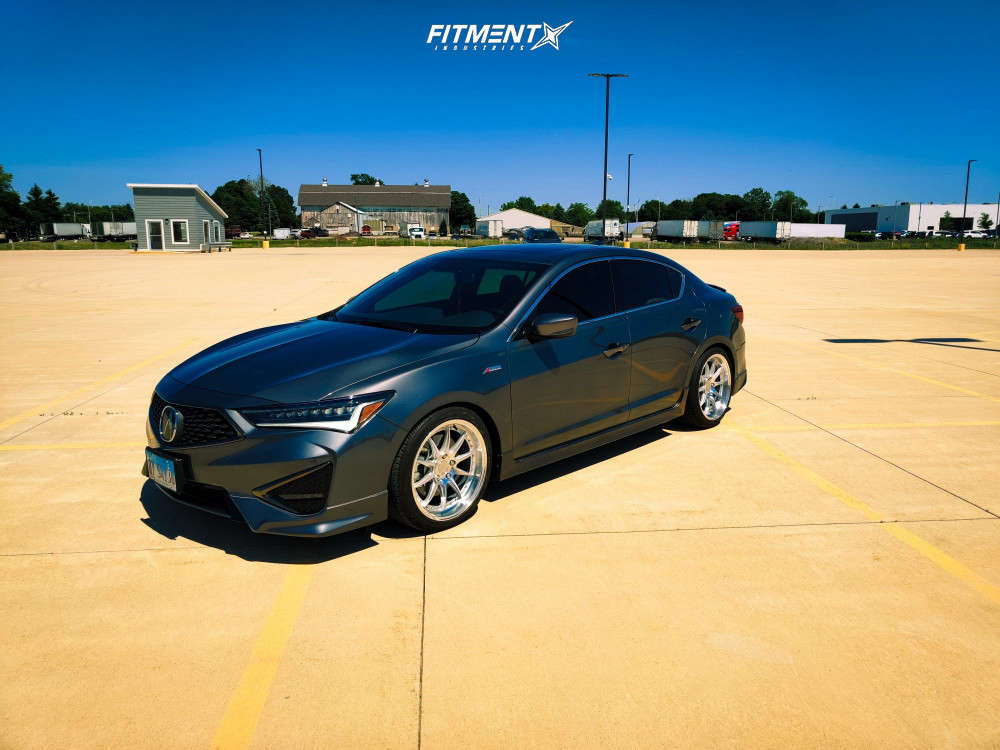 2020 Acura ILX Base with 18x8.5 Aodhan Ds07 and Continental 225x40 on ...