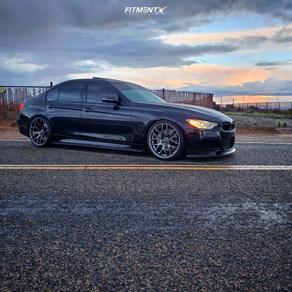 2013 BMW 335i XDrive Base with 20x9 VMR V710 and Lexani 235x35 on ...