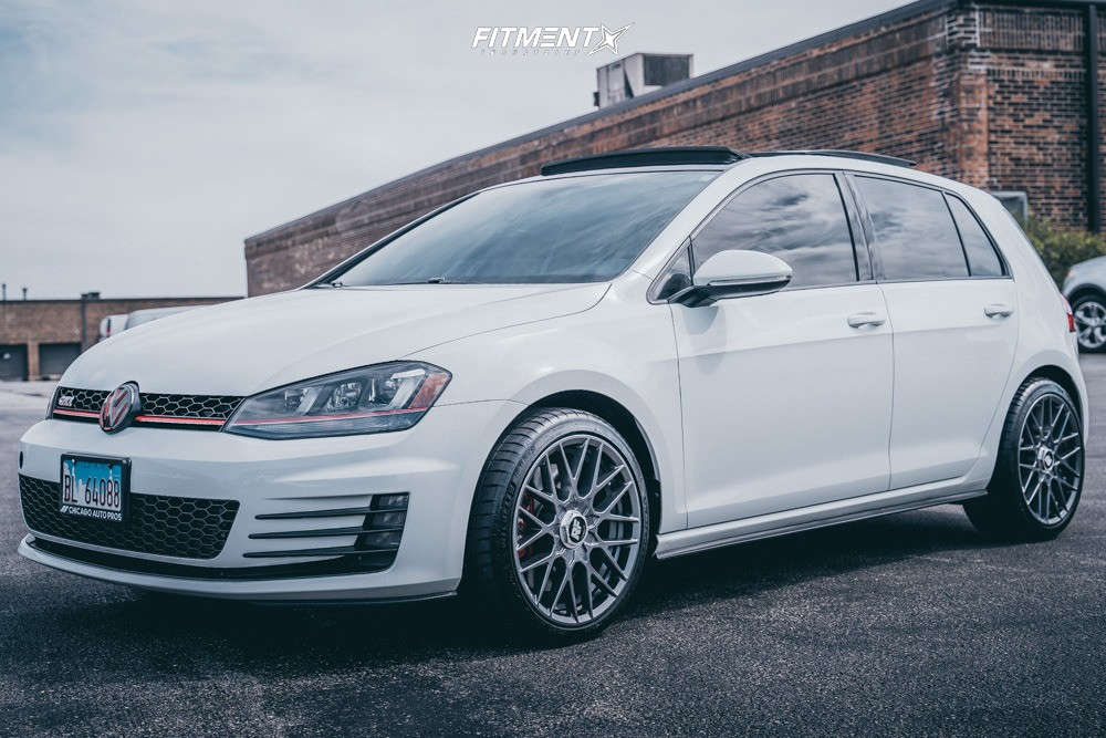 2017 Volkswagen GTI SE with 18x8.5 Rotiform Rse and Michelin 245x35 on ...
