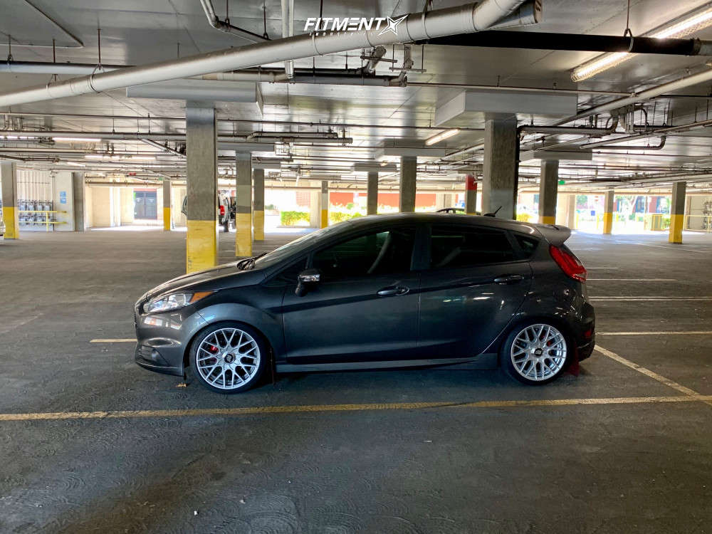 2019 Ford Fiesta ST with 17x8 Rotiform Rse and Toyo Tires 205x40 on ...