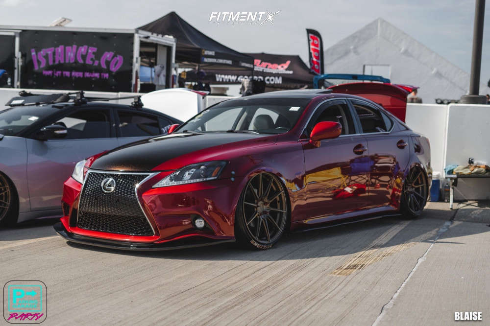 2006 Lexus IS250 4dr Sedan (2.5L 6cyl 6A) with 20x9.5 F1R F101 and ...