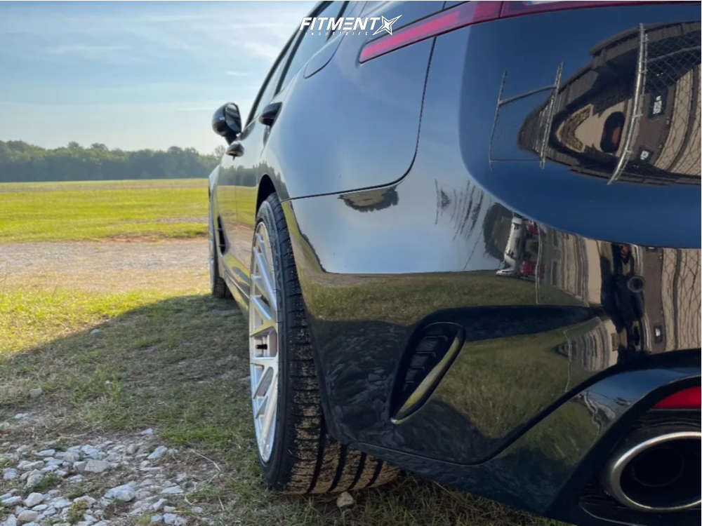 2022 Kia Stinger GT2 with 20x9 ESR Rf11 and Toyo Tires 255x35 on Stock ...