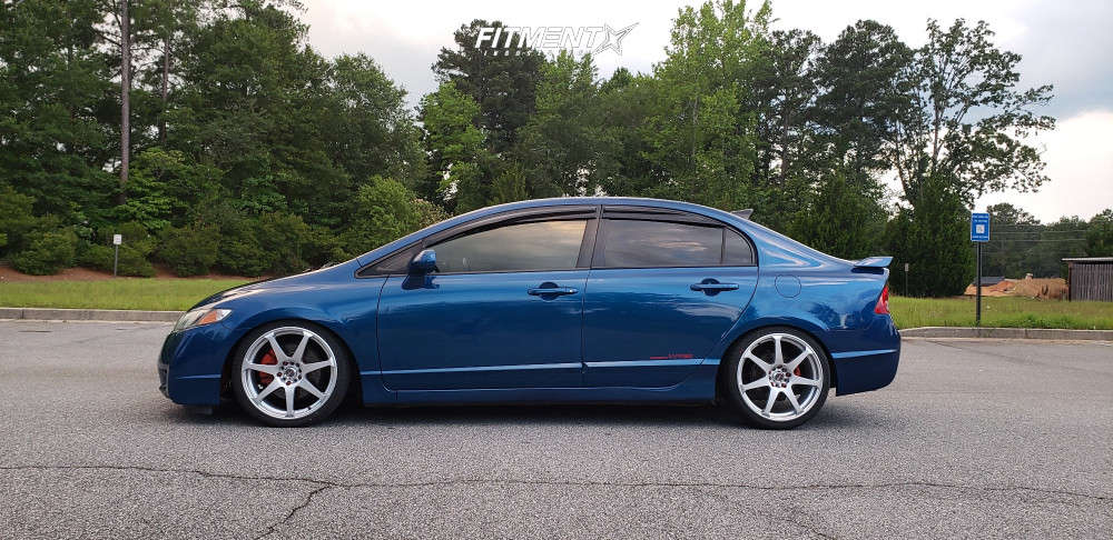 2011 Honda Civic Si with 18x7.5 Drag DR33 and Achilles 215x35 on ...