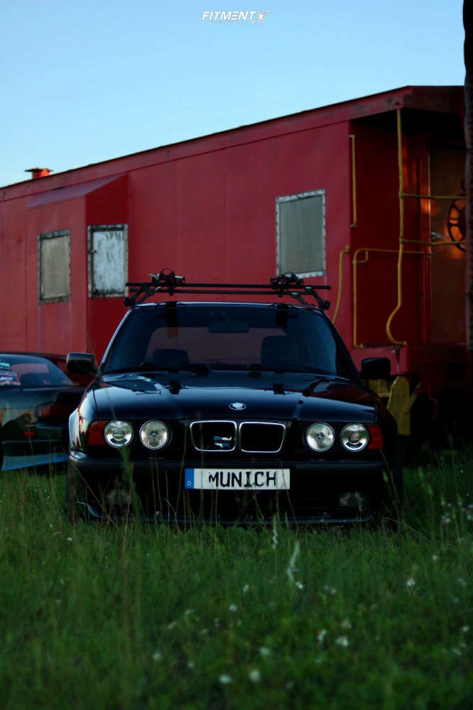 1994 BMW 540i Base with 17x9.5 Hartmann Turbo Twists and Continental ...