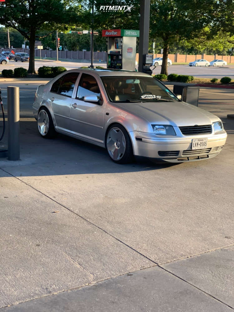 2000 Volkswagen Jetta GL with 18x8.5 Alzor 081 and Sunny 215x40 on ...