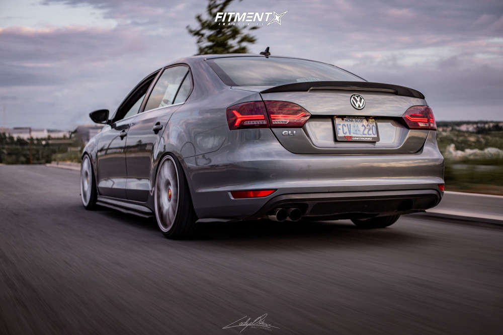 2012 Volkswagen Jetta GLI with 19x8.5 BBS Ch and Sailun 215x35 on ...