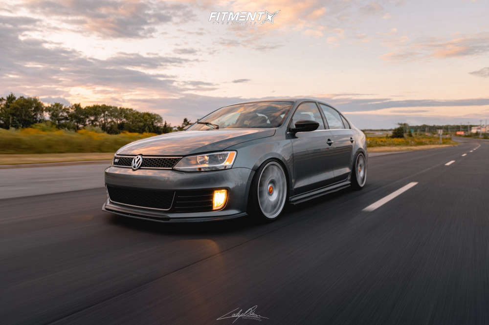 2012 Volkswagen Jetta GLI with 19x8.5 BBS Ch and Sailun 215x35 on ...