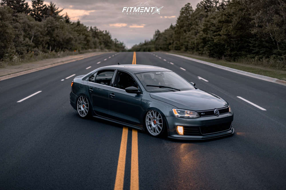 2012 Volkswagen Jetta GLI with 19x8.5 BBS Ch and Sailun 215x35 on ...
