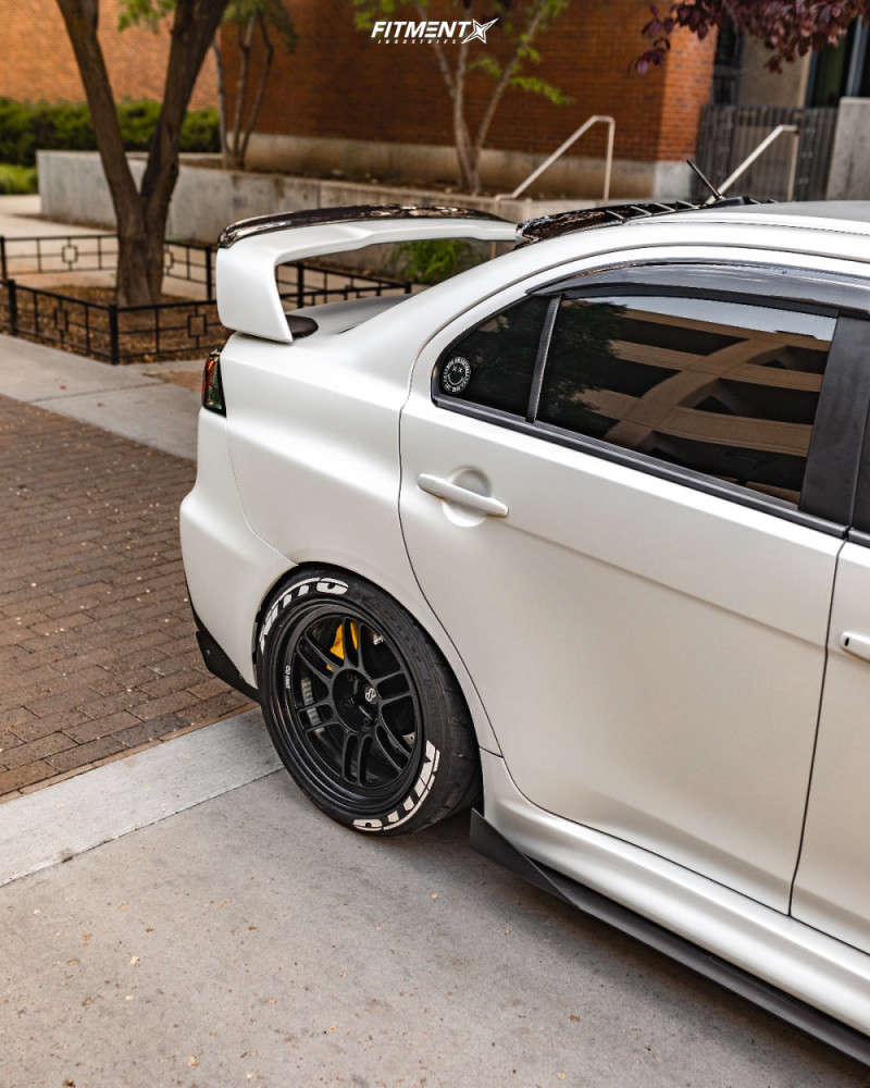 2012 Mitsubishi Lancer Evolution GSR with 18x10.5 Enkei RPF1 and Nitto ...