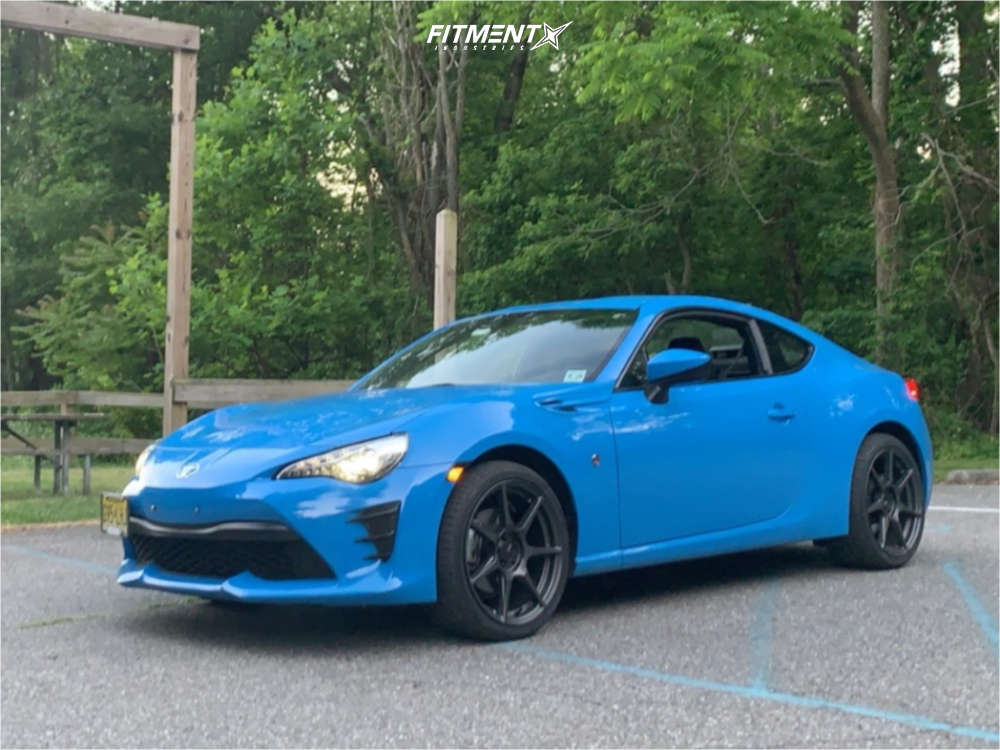 2019 Toyota 86 Base with 18x8.5 Enkei Tfr and Toyo Tires 245x35 on ...
