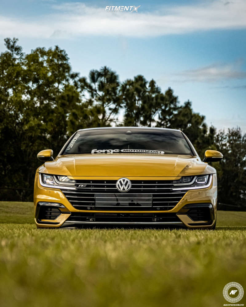 2019 Volkswagen Arteon SEL Premium R-Line with 20x9 Revolve Sub No. 54 ...