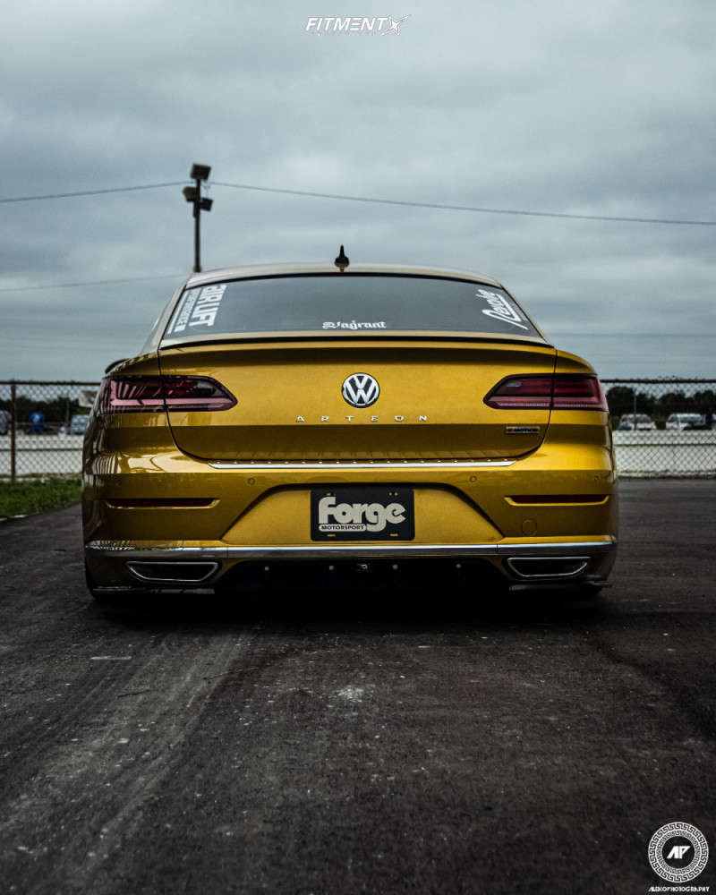 2019 Volkswagen Arteon SEL Premium R-Line with 20x9 Revolve Sub No. 54 ...