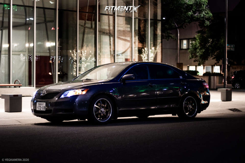 2007 Toyota Camry LE with 18x7.5 Konig Next and Continental 245x40 on ...