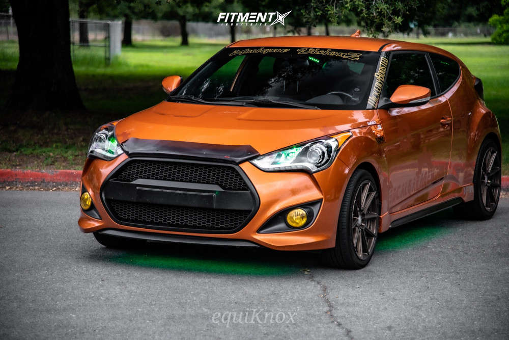 Hyundai Veloster Turbo Orange