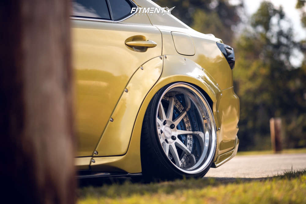 2008 Lexus IS250 4dr Sedan (2.5L 6cyl 6A) with 19x10.5 GMR VSS-5 and ...