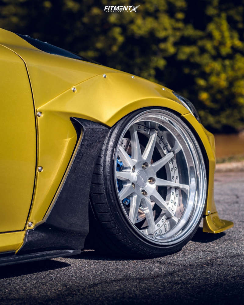 2008 Lexus IS250 4dr Sedan (2.5L 6cyl 6A) with 19x10.5 GMR VSS-5 and ...