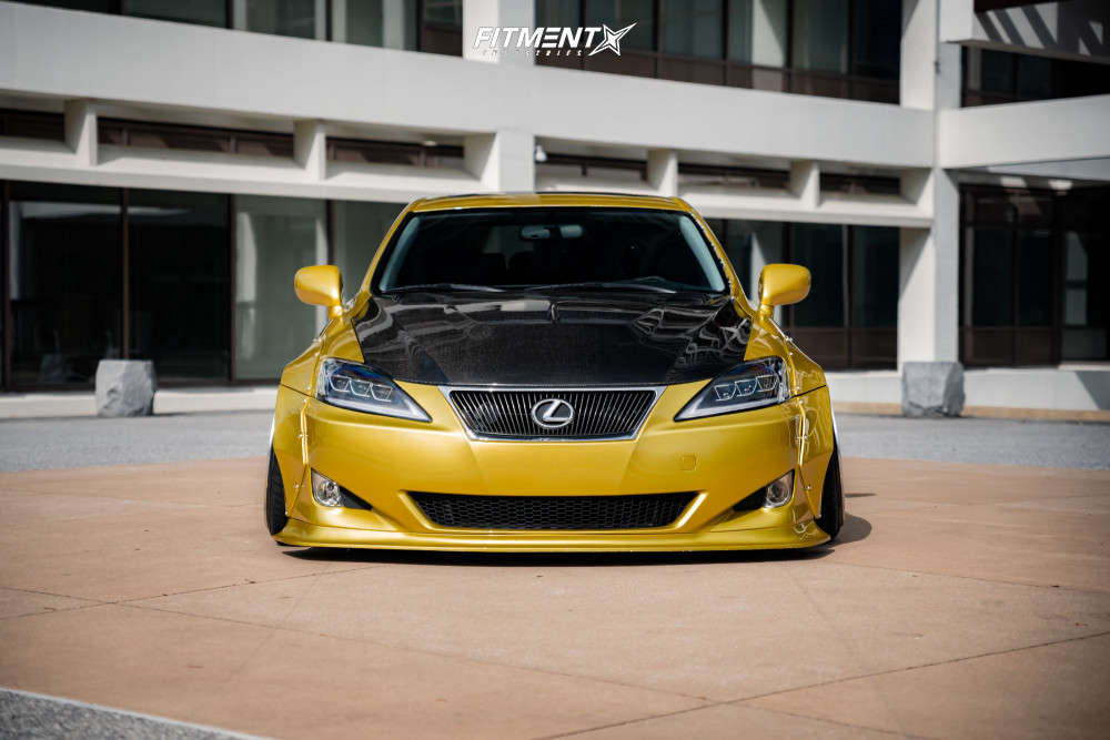 2008 Lexus IS250 4dr Sedan (2.5L 6cyl 6A) with 19x10.5 GMR VSS-5 and ...